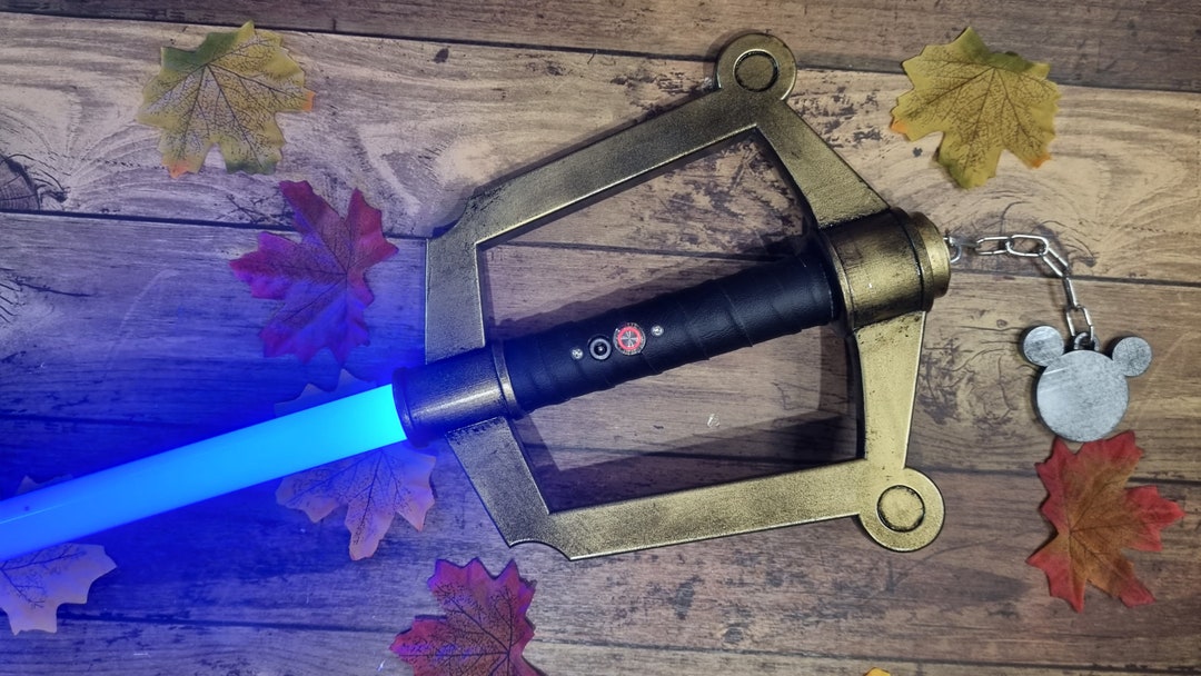 3D File: LGT Keyblade Lightsaber - Etsy
