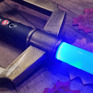 3D File: LGT Keyblade Lightsaber - Etsy