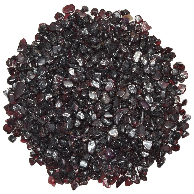 Digging Dolls: 1/2 Lb of Tumbled Garnet Chip Stones - Polished Rocks ...