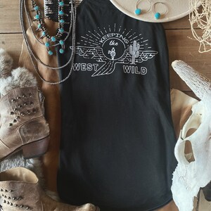 𝑲𝒆𝒆𝒑𝒊𝒏𝒈 𝑻𝒉𝒆 𝑾𝒆𝒔𝒕 𝑾𝒊𝒍𝒅 Tank, Tank Top, Western Tank Top, Ladies Tee ...