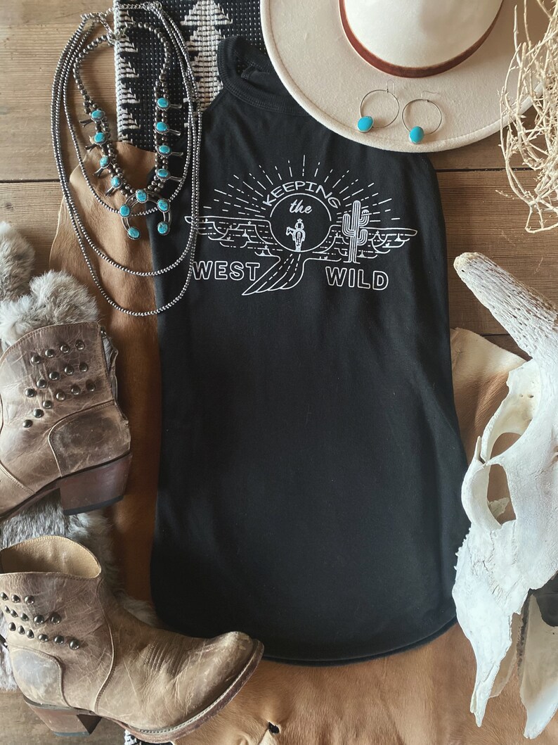 𝑲𝒆𝒆𝒑𝒊𝒏𝒈 𝑻𝒉𝒆 𝑾𝒆𝒔𝒕 𝑾𝒊𝒍𝒅 Tank, Tank Top, Western Tank Top, Ladies Tee ...