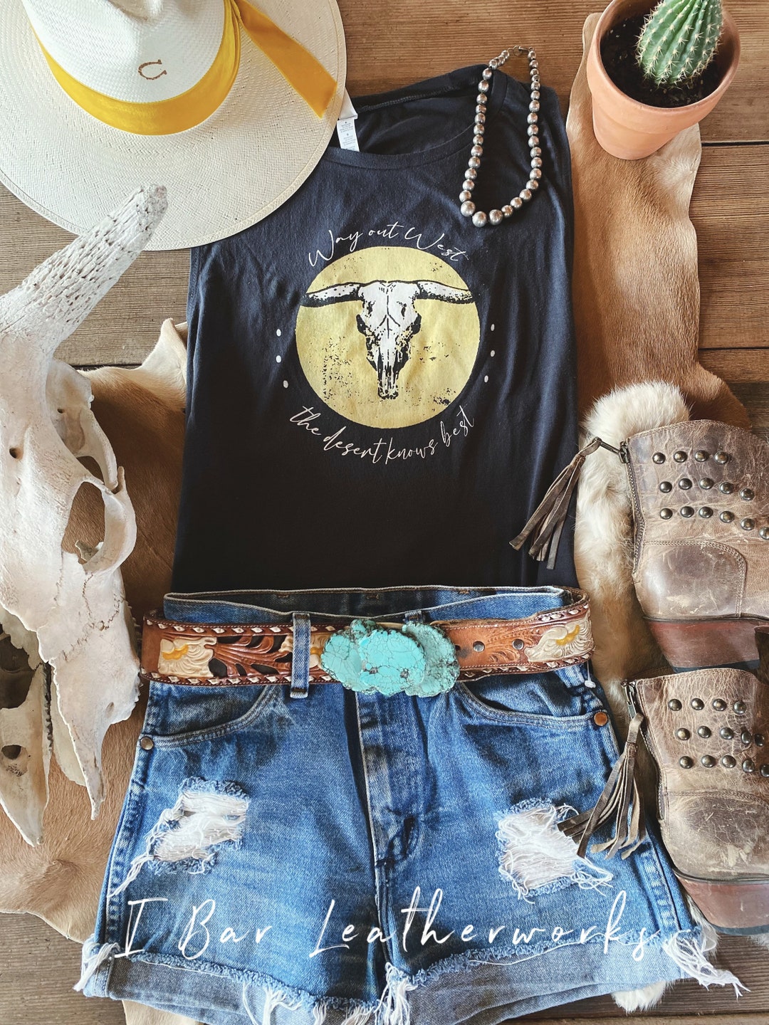 𝑊𝑎𝑦 𝑜𝑢𝑡 𝑤𝑒𝑠𝑡 Tank, Muscle Tank, Ladies Tanks Top, Western Tank Top ...