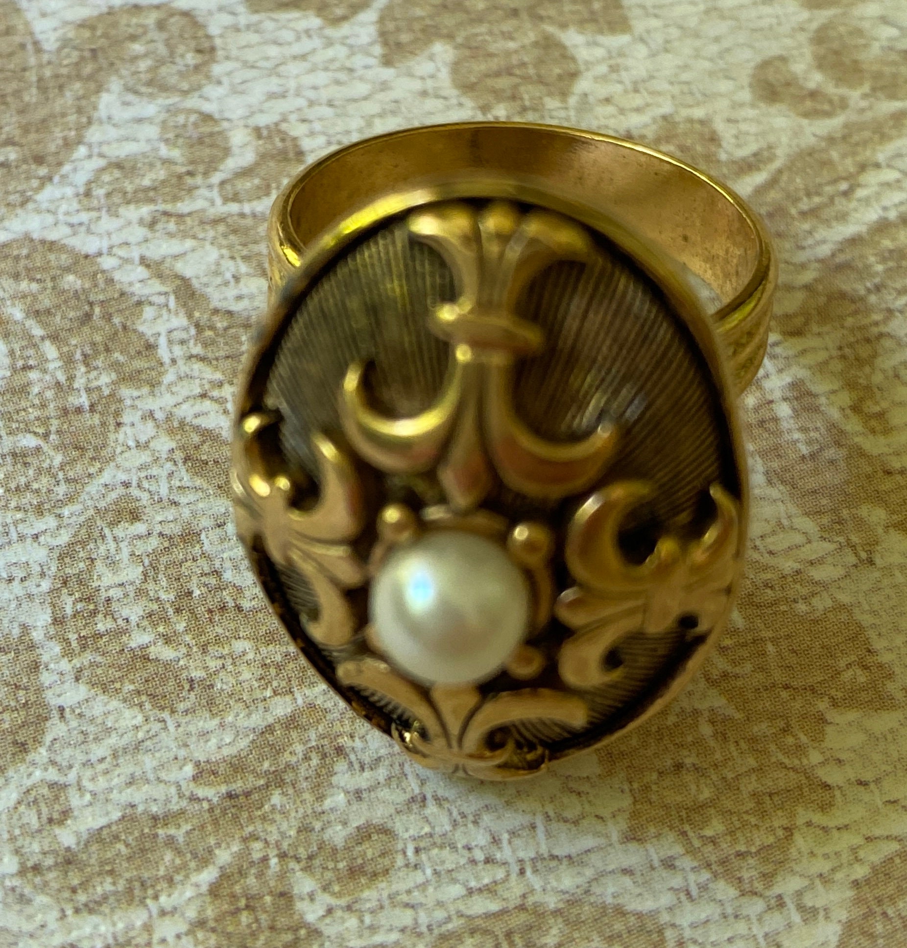 Luzier Fleur De Lis Solid Perfume Ring Adjustable Gold Tone With Faux ...
