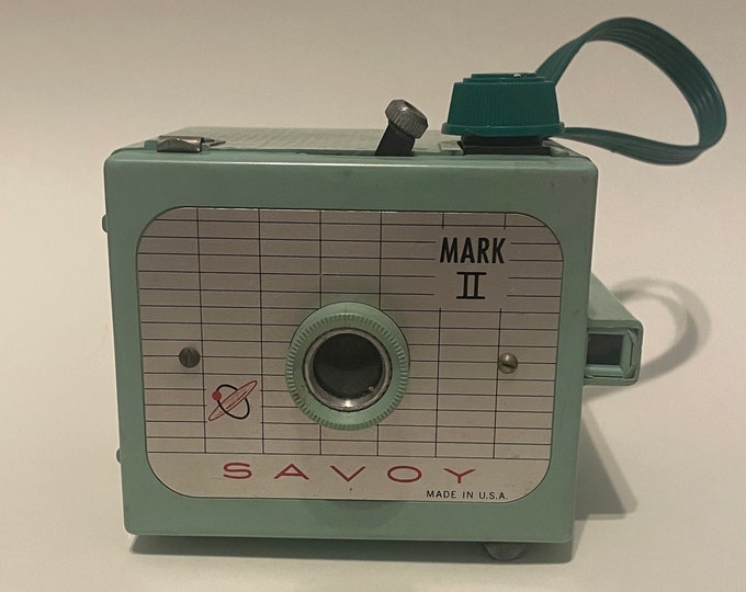Vintage 1950s to 1965 Savoy Box Camera 620 - Etsy