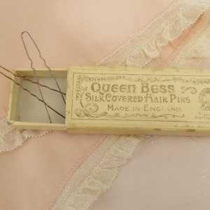 1910 1920s Antique Queen Bess Silk Covered Hair Pins Box Accessories ...