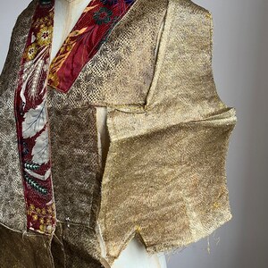 Repurposing Antique Lamé Robe Floral Woven Silk Fabric Scraps Patchwork ...