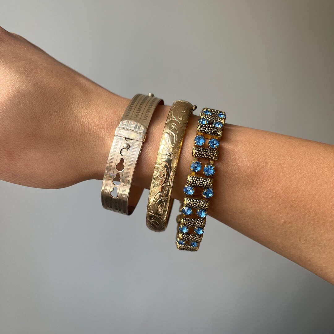 1940s Buckle Bangle | 9ct Gold Front & Back Engine Turned Cuff Bracelet ...