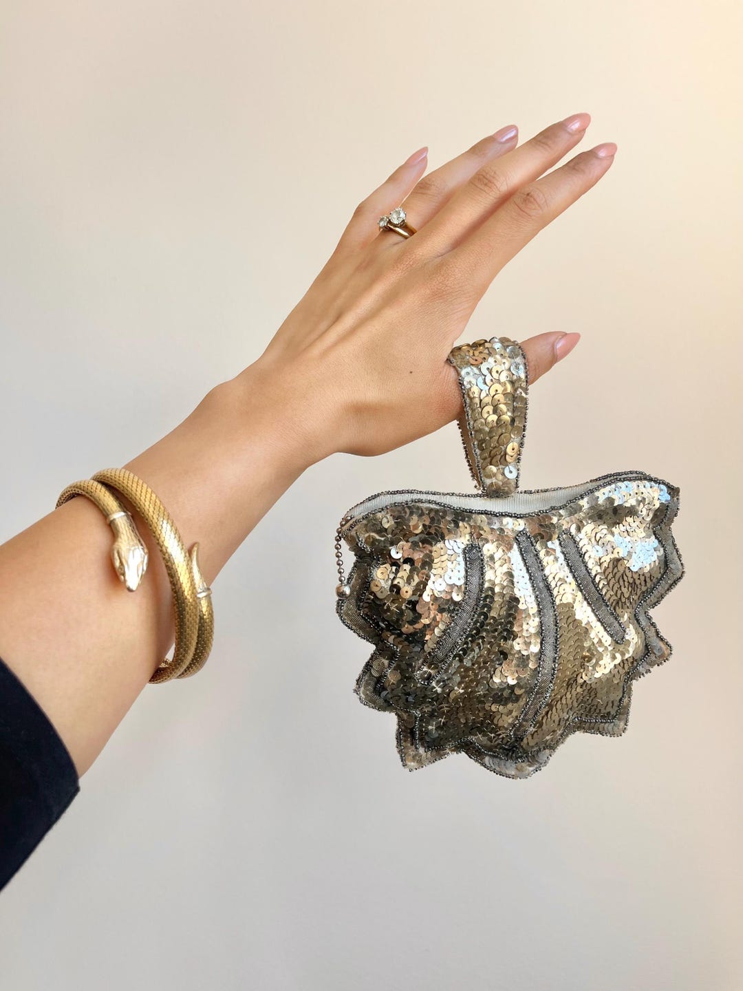 RESERVED 1930s Evening Bag | Leaf Shaped Purse | Sparkly Gold Sequins ...