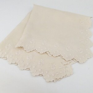 1920s Hand Embroidered Soft Cream Silk Handkerchief Hanky Flowers ...