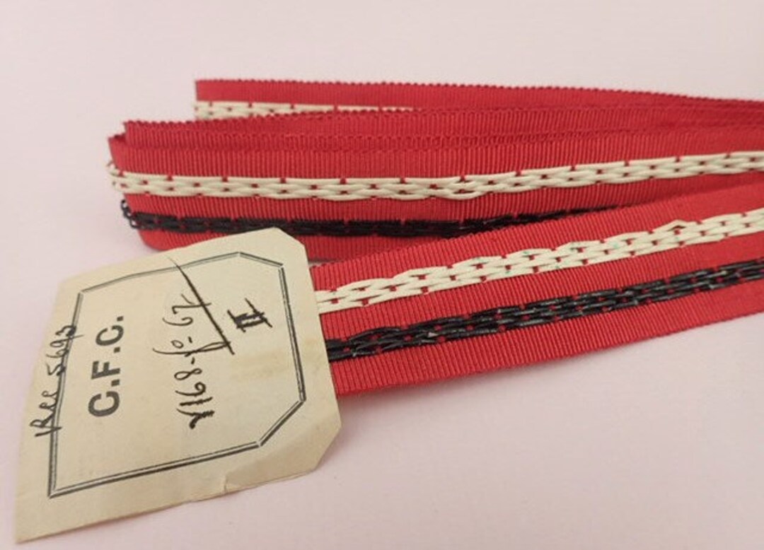 1930s Millinery Braid Border Silk Grosgrain Raffia Strip Red Black ...