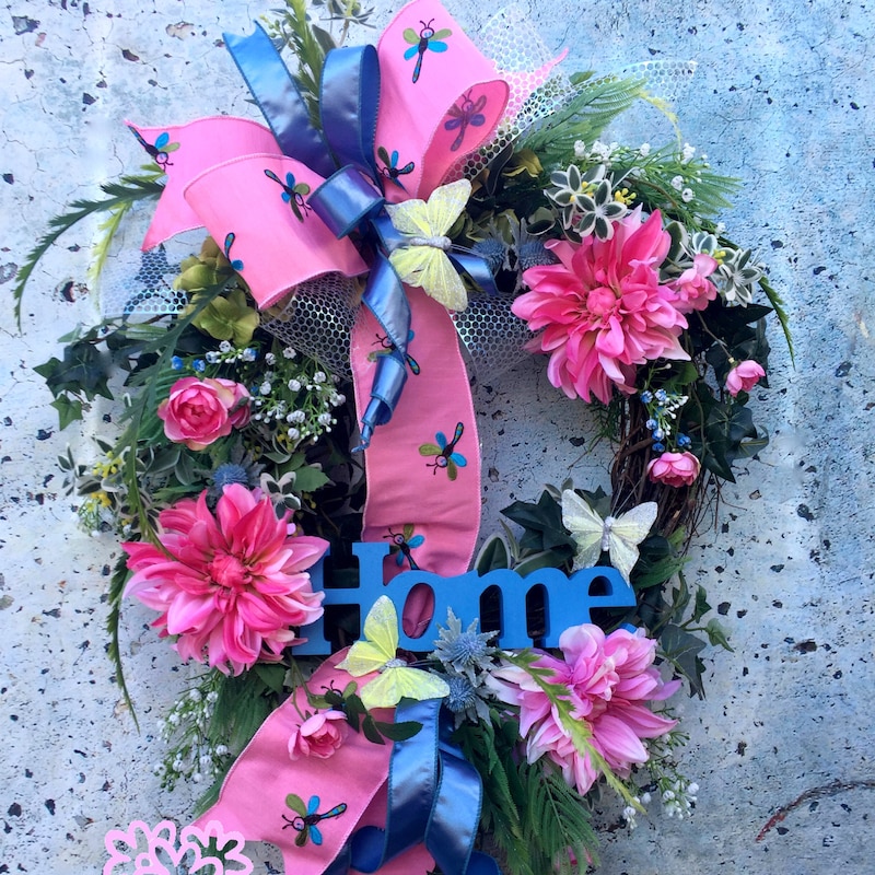 Affordable Wreath Signs - Etsy