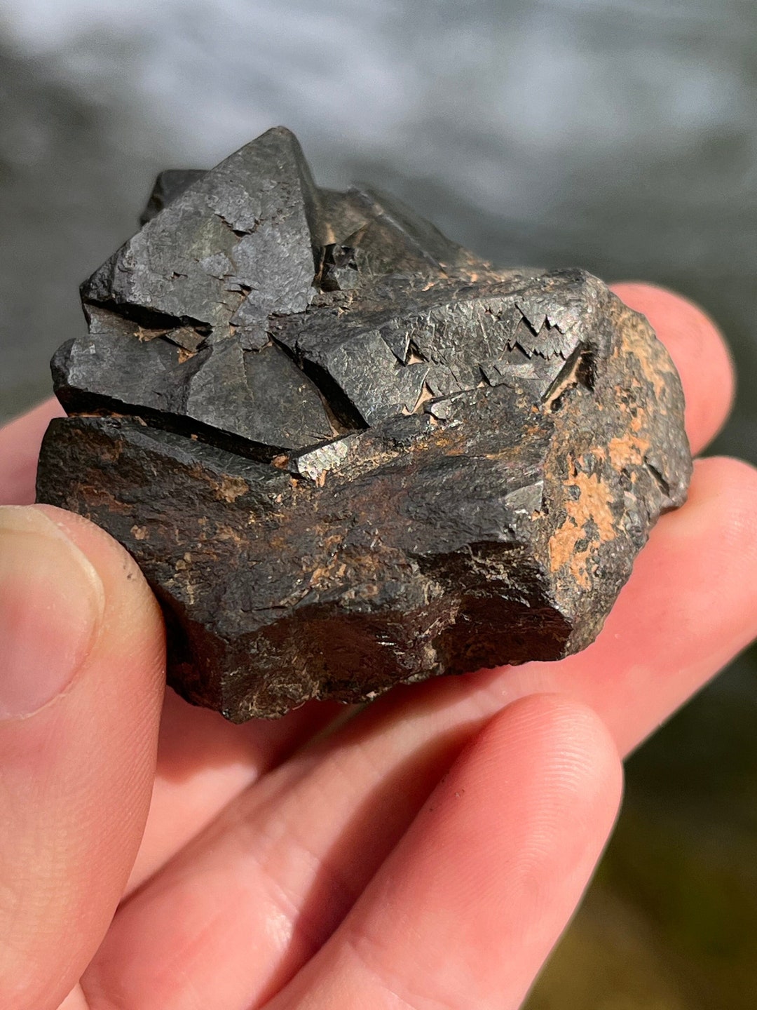 Natural Octahedral Magnetite Crystal From Iron Springs, Utah Pyramid ...