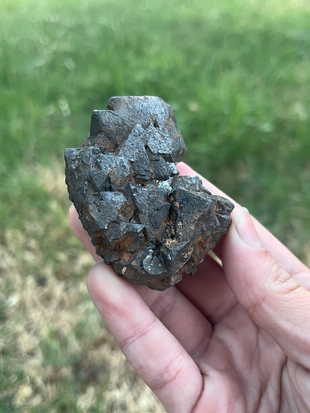 Natural Octahedral Magnetite Crystal From Iron Springs, Utah Pyramid ...