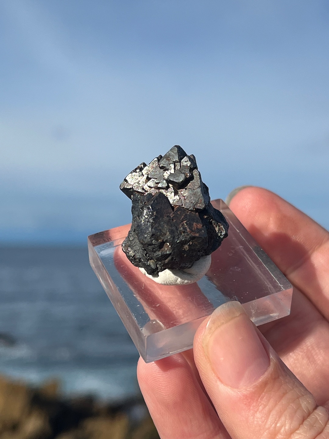Natural Octahedral Magnetite Crystal From Iron Springs, Utah Pyramid ...