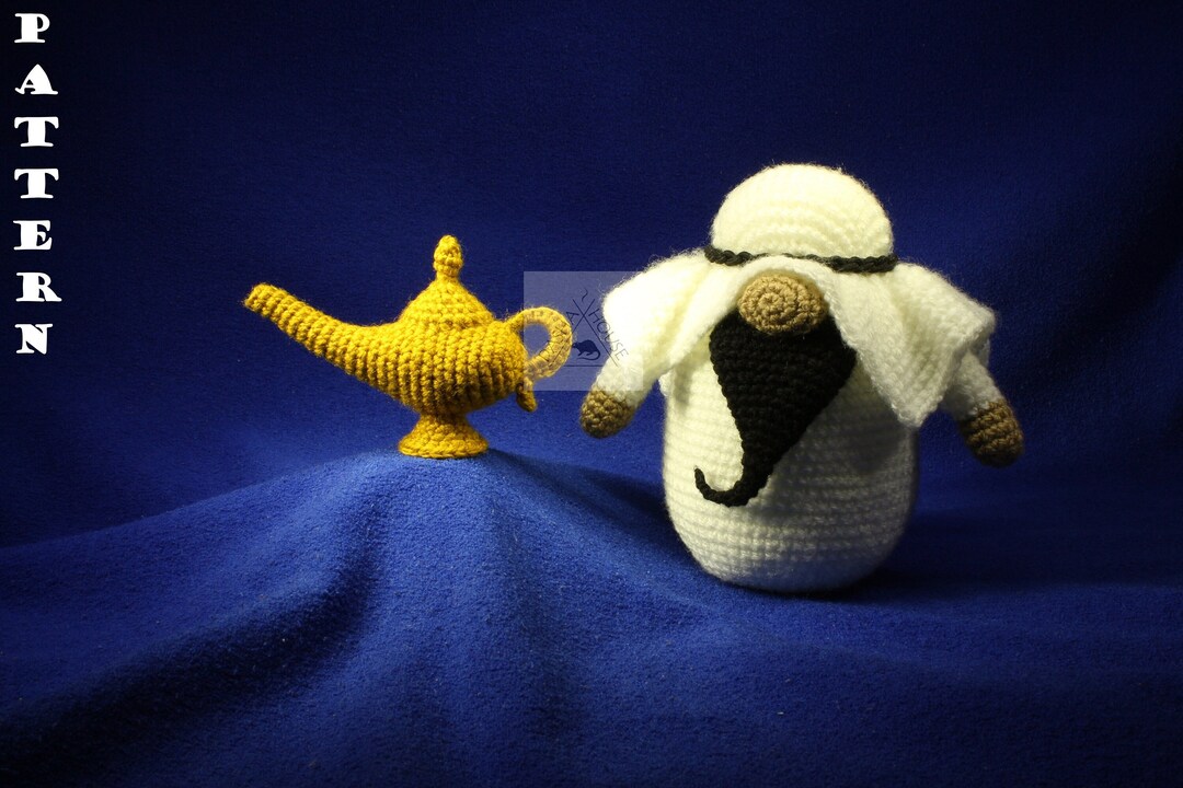 Arabic Wizard Gnome and Magic Lamp Set Crochet Pattern/ Arabic - Etsy