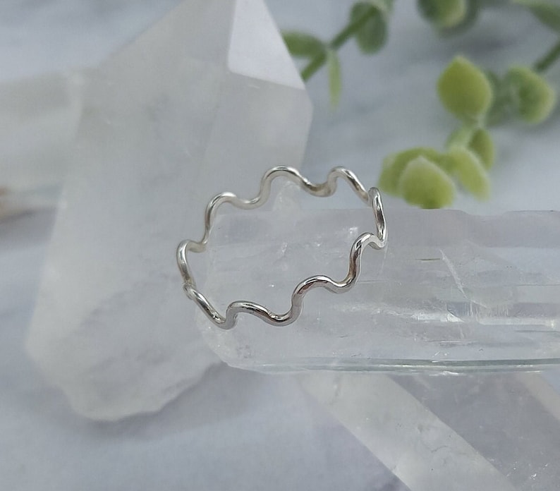 Wavy Silver Ring,squigle,thin,hammered,handmade,stacking,band,sterling ...