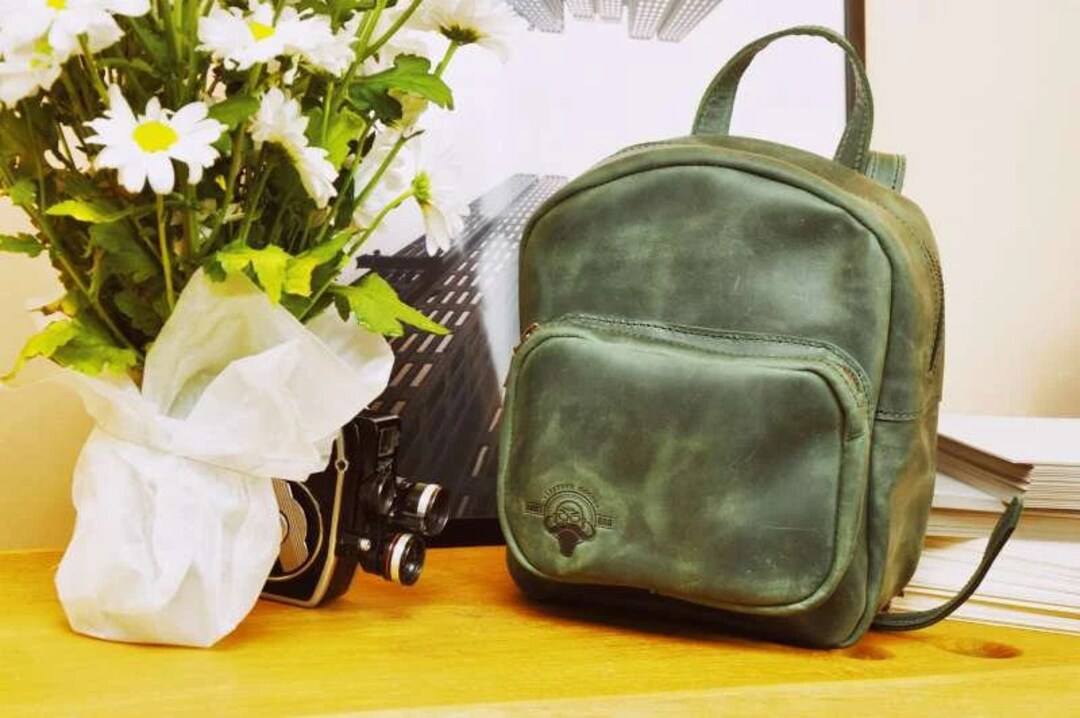 Small Vintage Green Leather Rucksack Women's City Backpack Purse ...