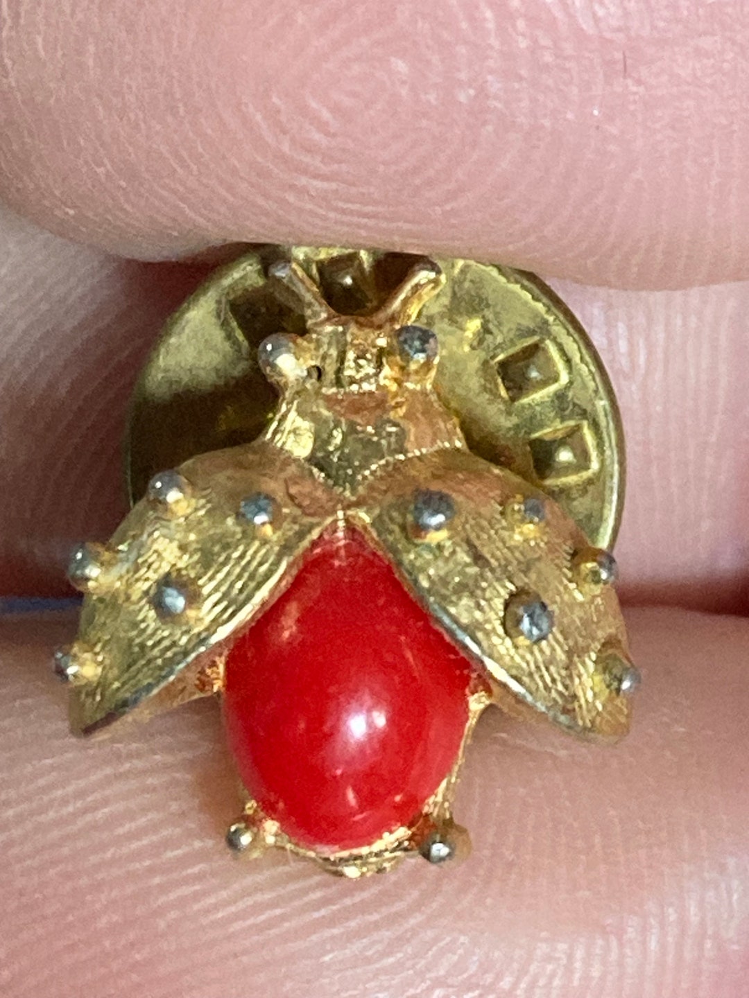Gold Tone Ladybug Red Gemstone Lapel Pin Sweater Jacket Hat Vest K540 ...