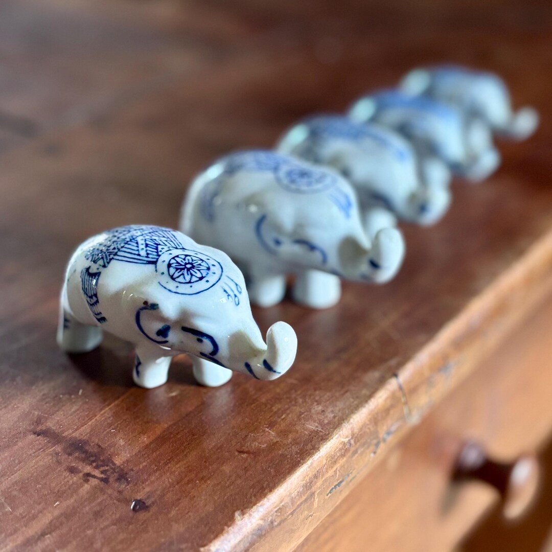 Charming Asian Elephant Family, White and Blue Chinese Porcelain Set of ...
