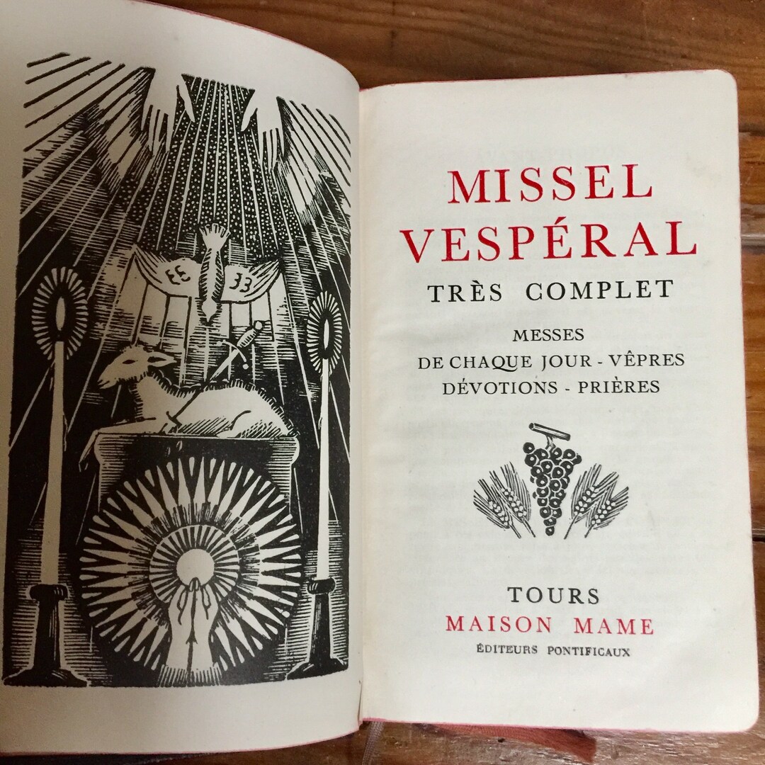 Antique Roman Catholic Missal, 1947 Lithurgical Book in French missel ...