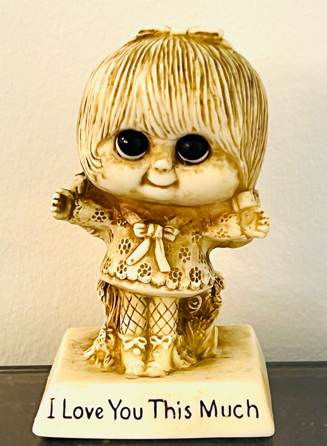 Vintage 1975 RUSS BERRIE i Love You This Much Figurine, Statuette ...