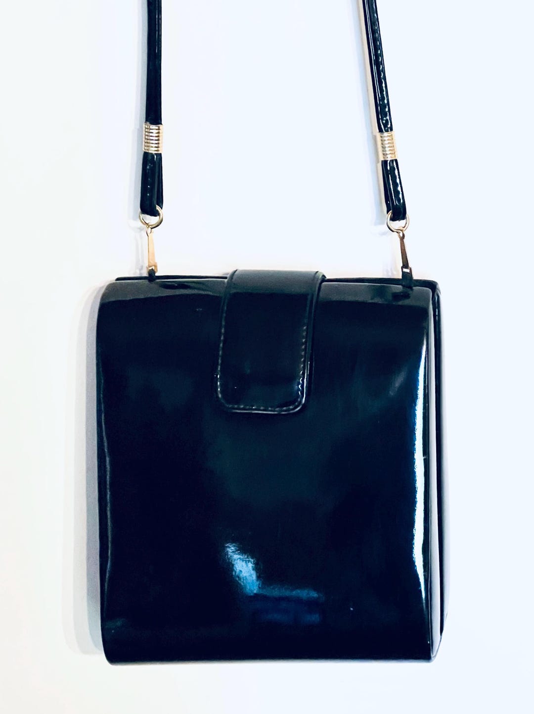 Vintage C1970s Petite, Retro, Black Patent Vinyl Shoulder Bag ...