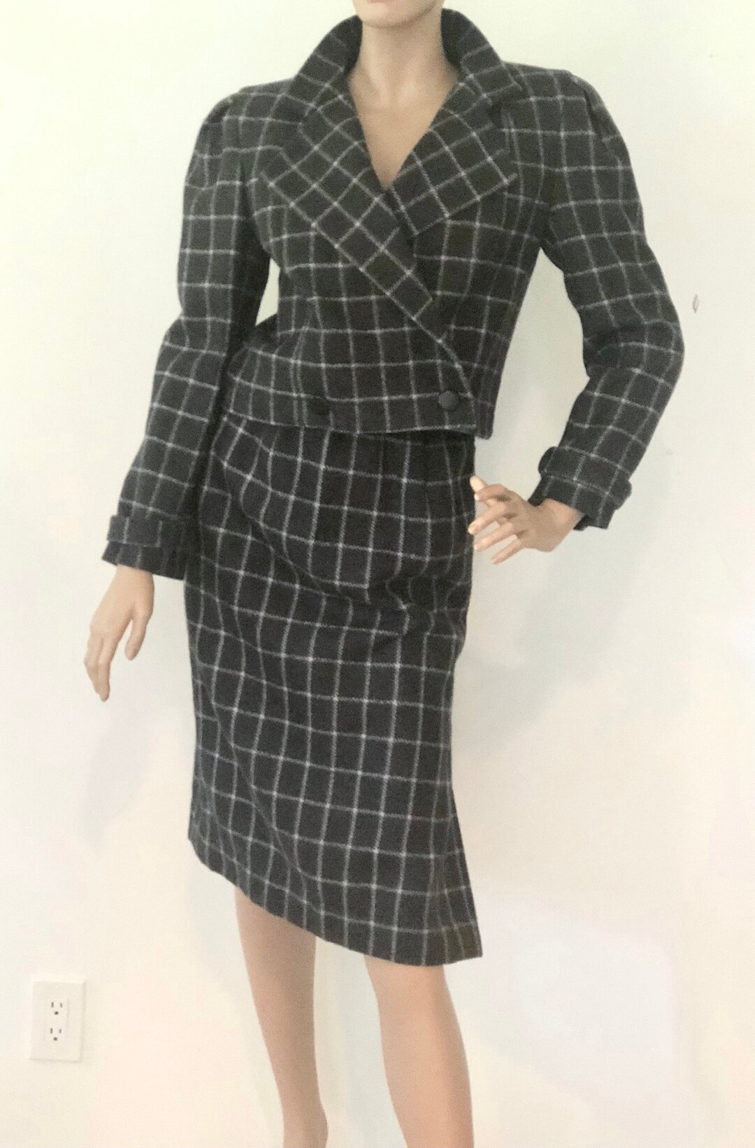 Fabulous Retro Vintage 1960s Wool Angora Gray & White Buffalo Check ...