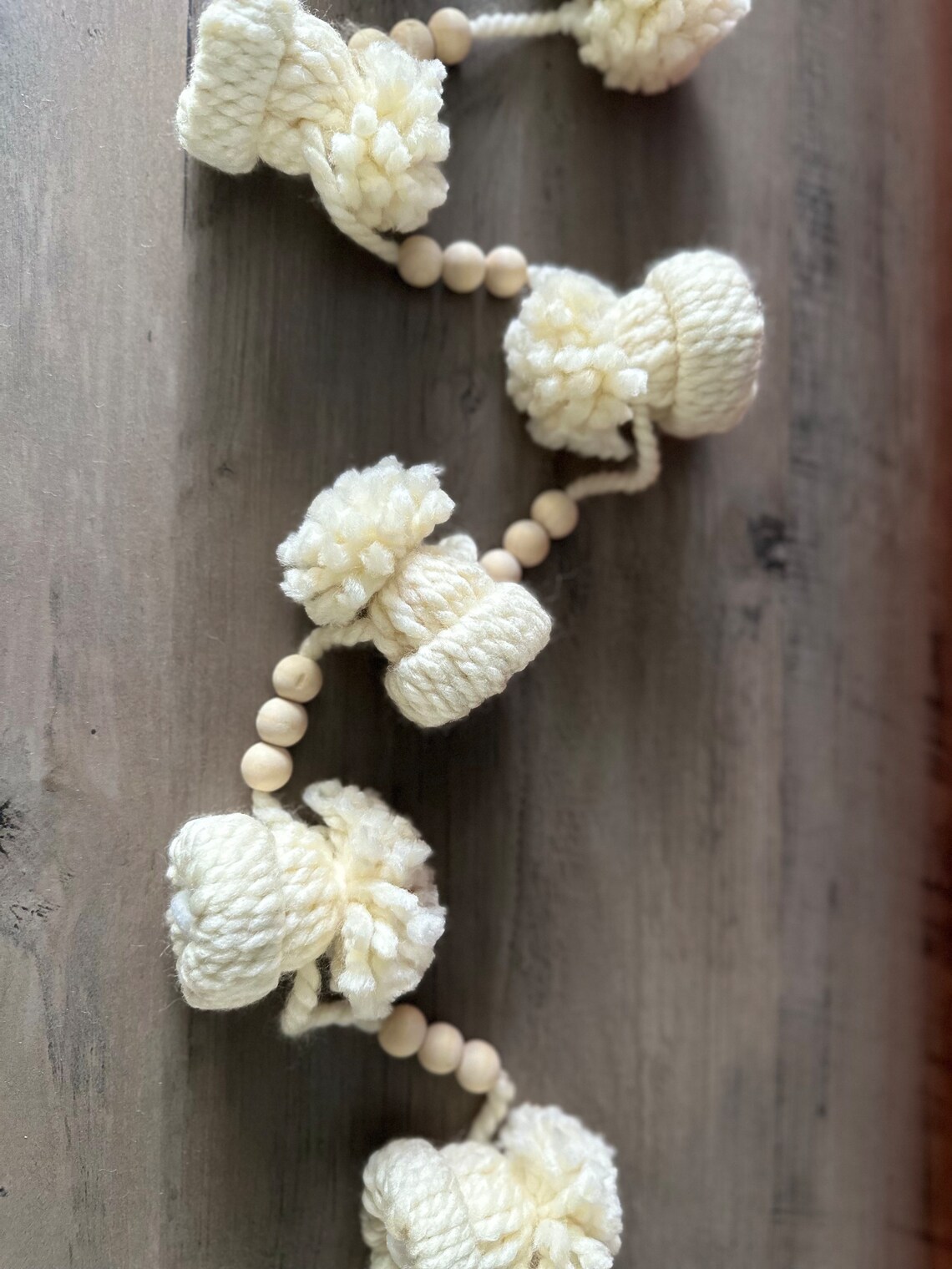 Holiday Santa Hat Garland |snow Hat Garland | Yarn Hat Garland | Wooden ...