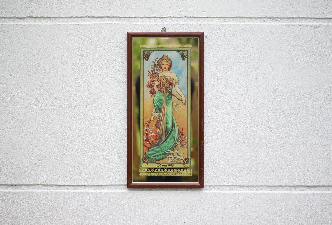 Vintage Mucha Mirror, 70s, Belle époque, Mucha Illustration, Spring ...