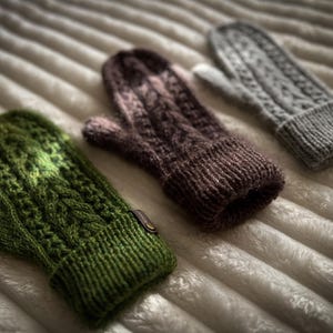 Knitting Pattern, Eskimo Mittens, Instant Download Pdf, Cable Gloves ...