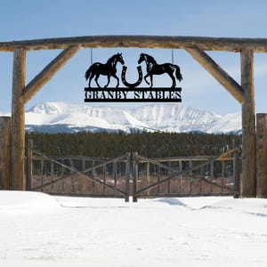 Custom Hanging Ranch Sign, Personalized Gate Entry Plaque, Horse Stable ...