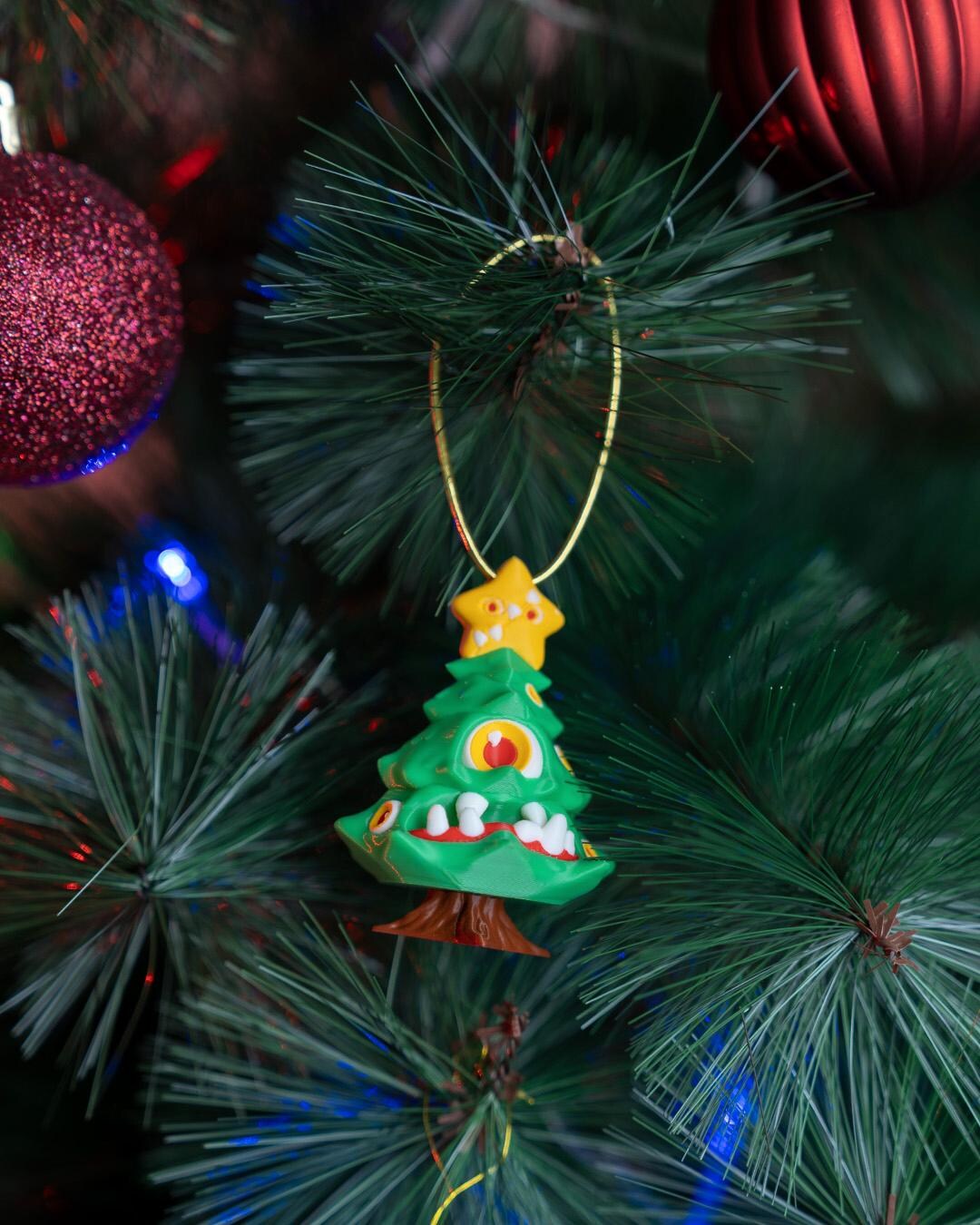 Christmas Tree-mic Ornament | Bauble | Mimic | Cute | Holiday | 3d ...