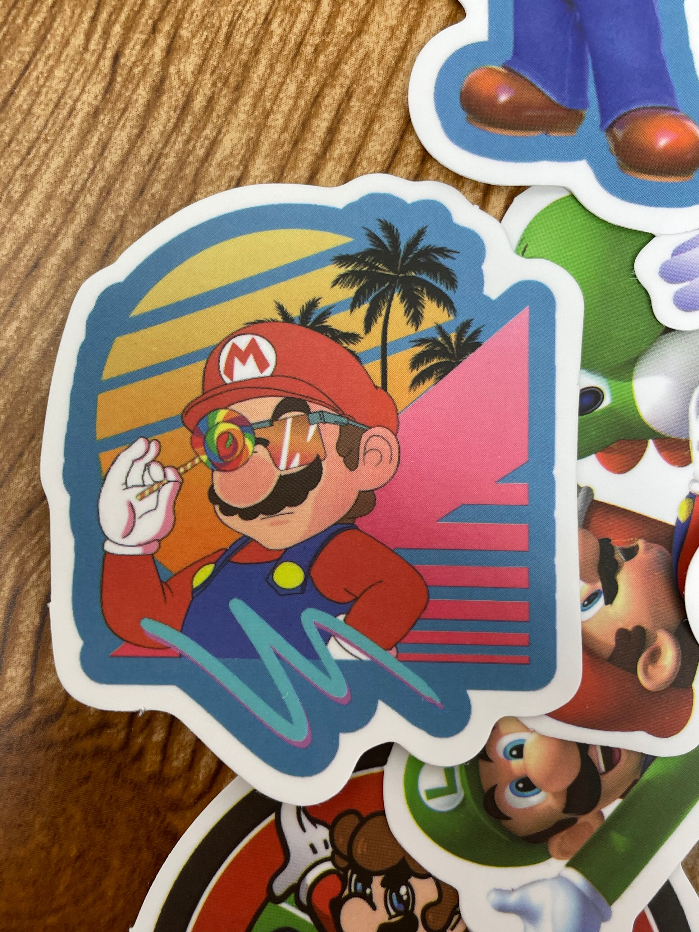 Super Mario Stickers RANDOM Pack of 6 Waterproof Glossy Embellishments ...