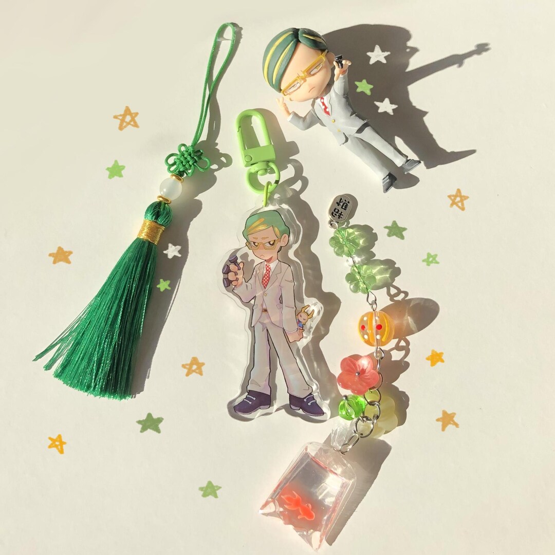 Hero Charm #16 - Etsy