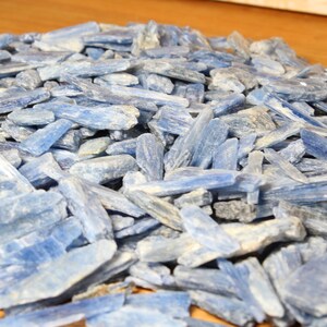 Blue Kyanite Blades Natural Healing Crystals 4 Oz, 8 Oz, 1 Lb, Bulk Lot ...