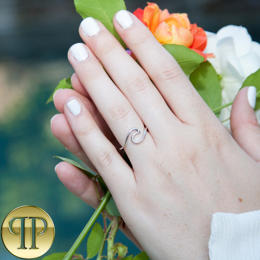 Wave Ring • Sterling Silver 