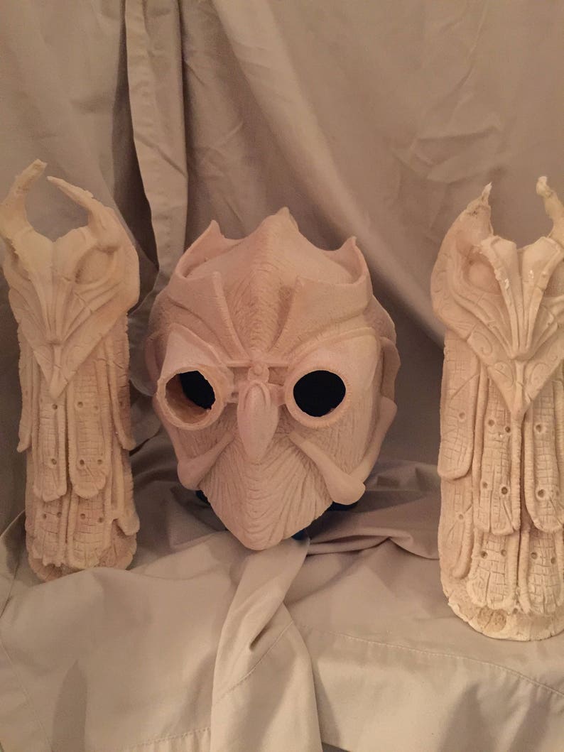Batman Talon Mask Raw and unpainted with guantlets | Etsy