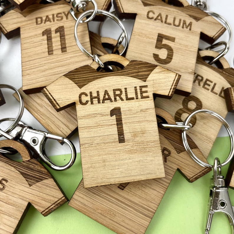 Football Shirt Keyrings, Personalised Gift for Youth Football Team, End ...