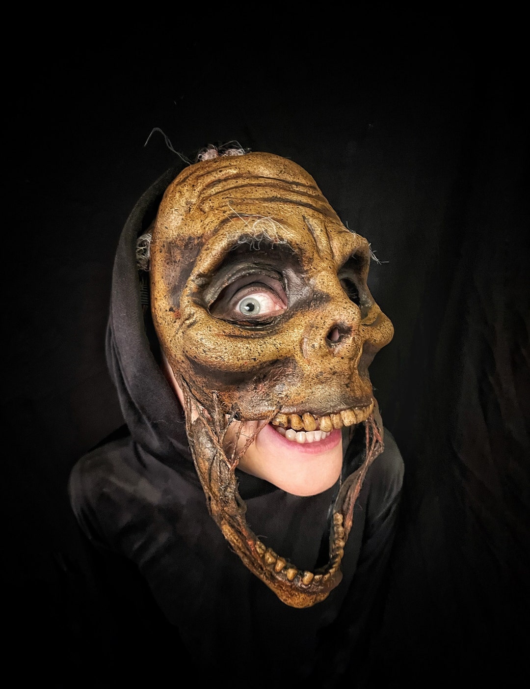 Wyrd Sister Full Face Mask: Macbeth Witch Masquerade Costume for ...