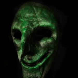 Emerald Witch Mask for Halloween, Masquerade Balls & Magical Cosplay - Etsy
