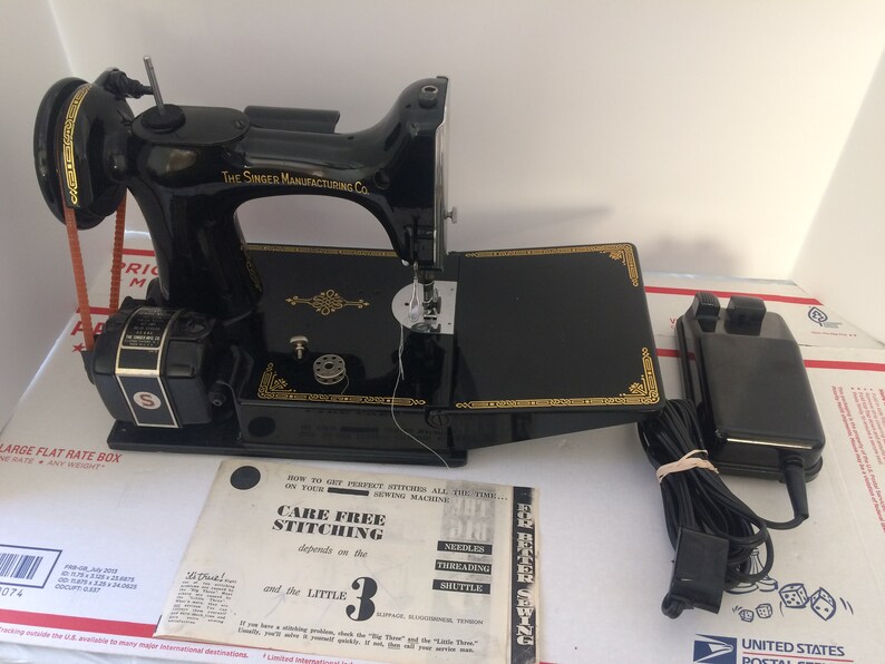 Singer 221-1 Featherweight Sewing Machin (1952's) AK 766422 - Etsy