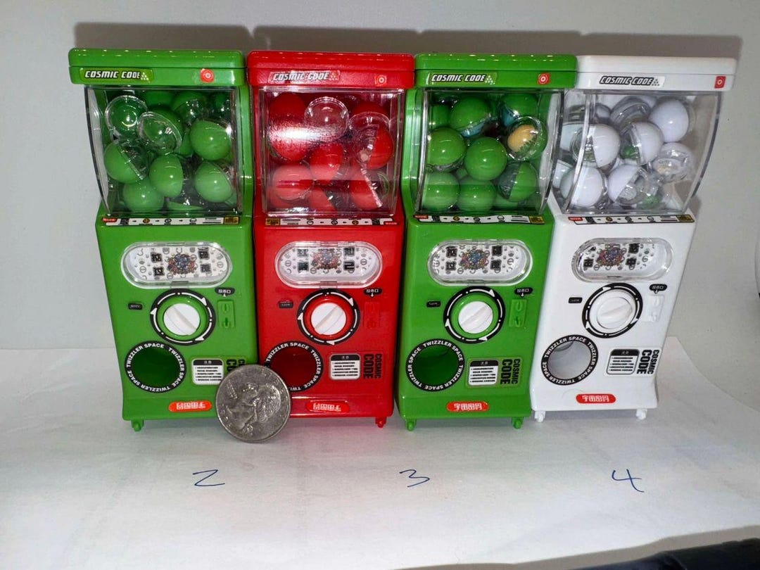 Miniature Gachapon / Capsule Toy Machine With Frog Figures - Etsy