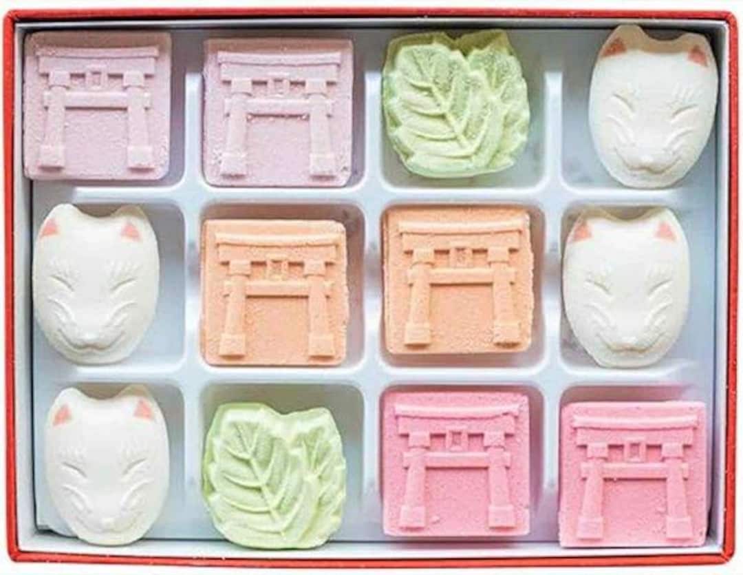 Japanese Fox Higashi Candy Gift Box - Etsy