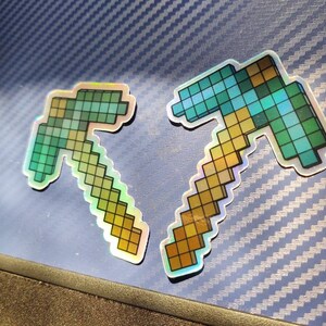 Minecraft Holographic Enchanted Diamond Pickaxe Vinyl Sticker - Scratch ...