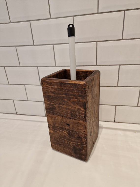 Brush stand for bathroom store