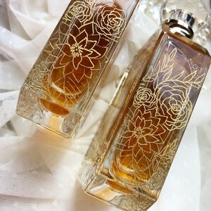 Floral Engraved Perfume Bottle, Personalized Perfume, Custom Perfume ...