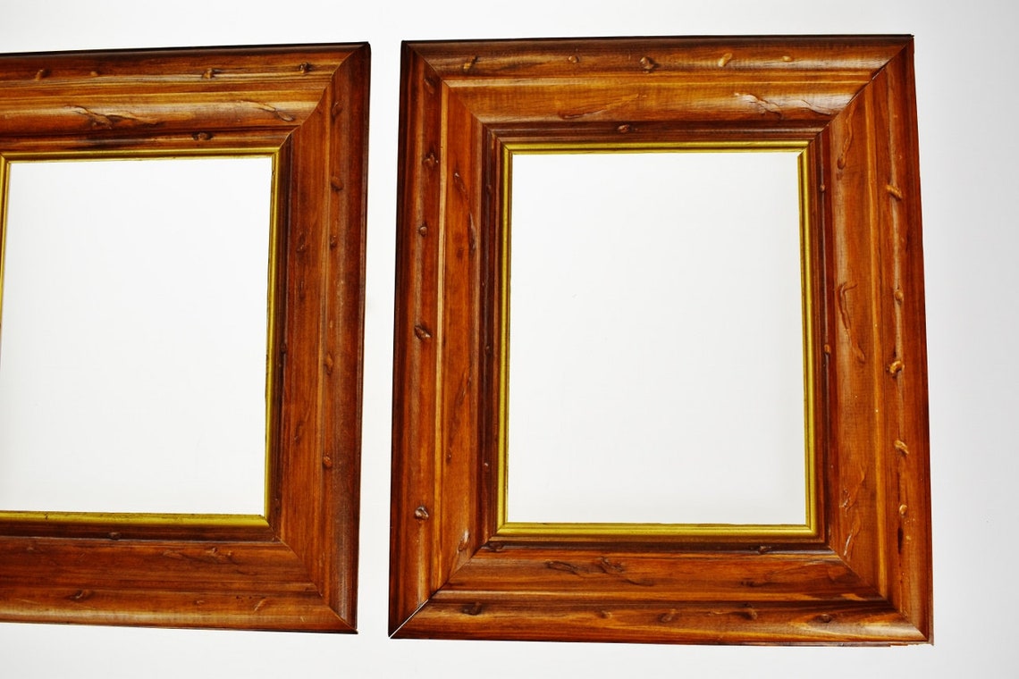 Vintage Wood Picture Frames A Pair - Etsy