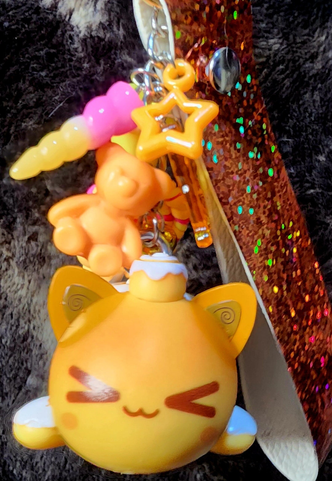 Handmade Aphmau Cinnamon Roll Cat Keychain With Wristlet - Etsy