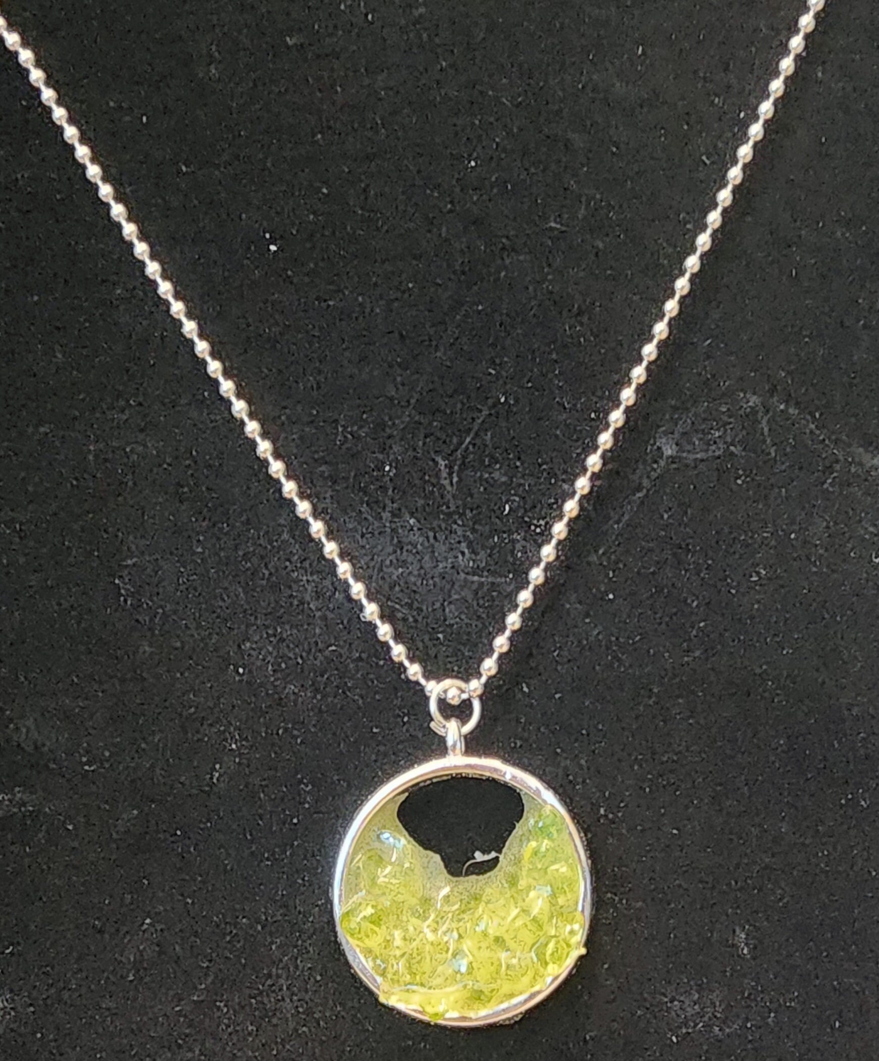 Vaseline Shattered Glass Circle Wave Pendant - Etsy