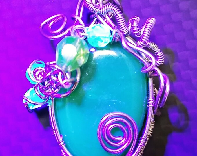 Uranium Wire Wrap Pendant - Etsy